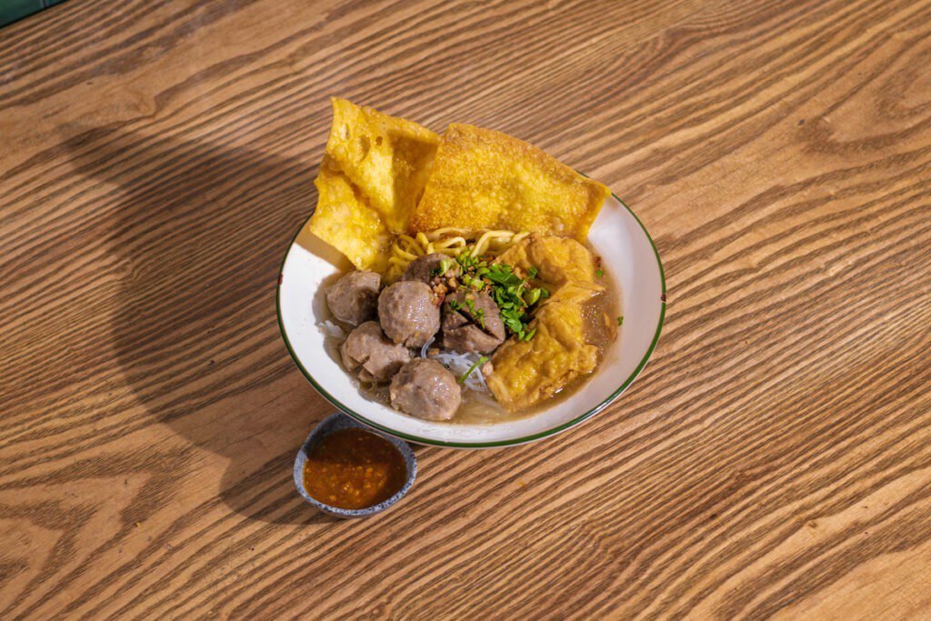 Bakso Kuah (Meatball soup, tofu, egg noddles, vermicelli, wonton crisps ...